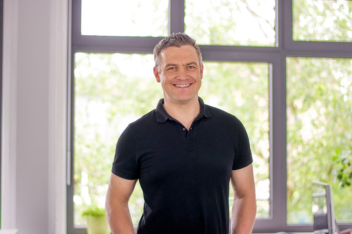 Excellence in Branding: Wie man Mitarbeiter zu Markenbotschaftern macht ...